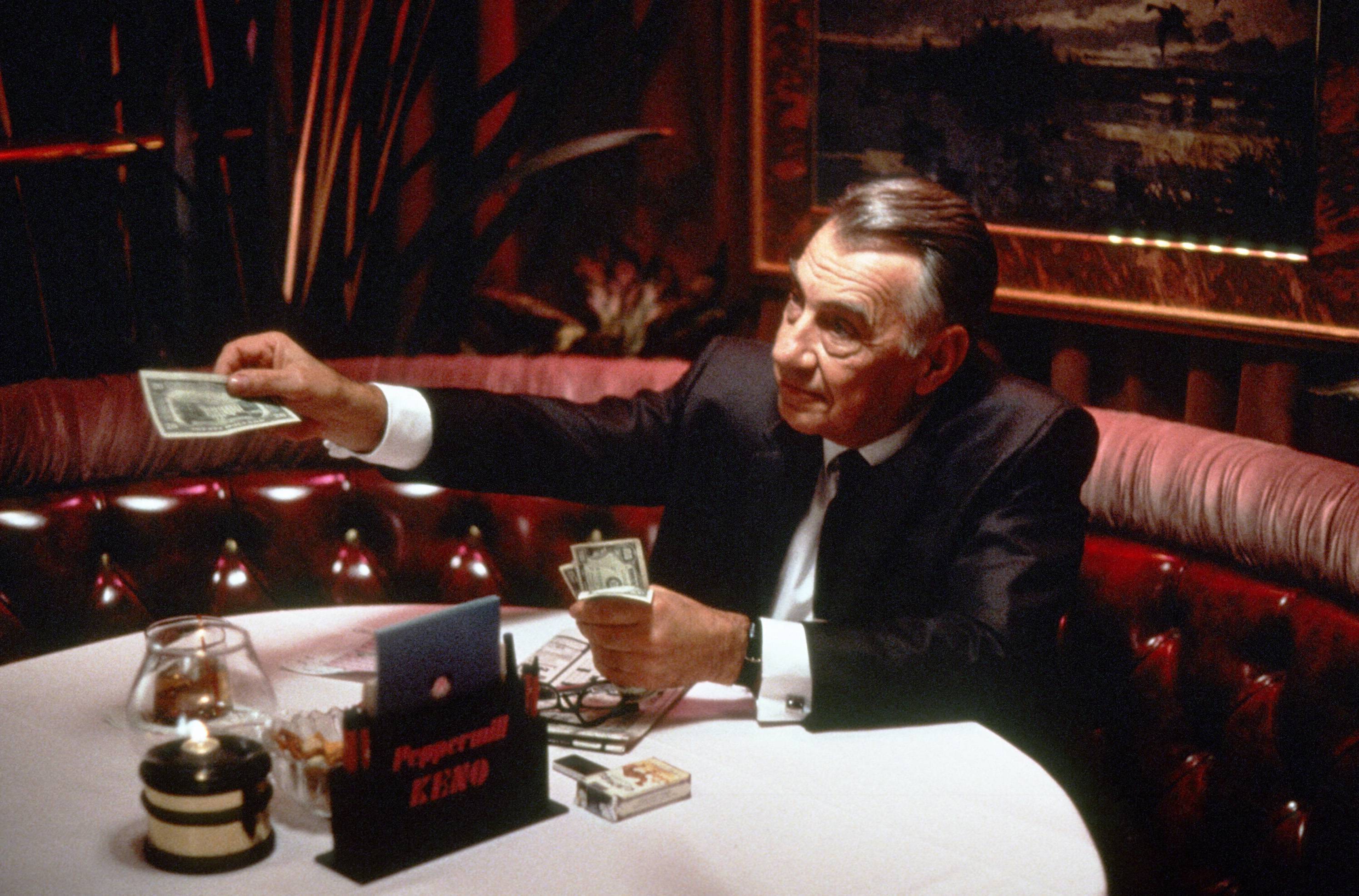 Hard Eight (1996) Review – The Cinema Critic
